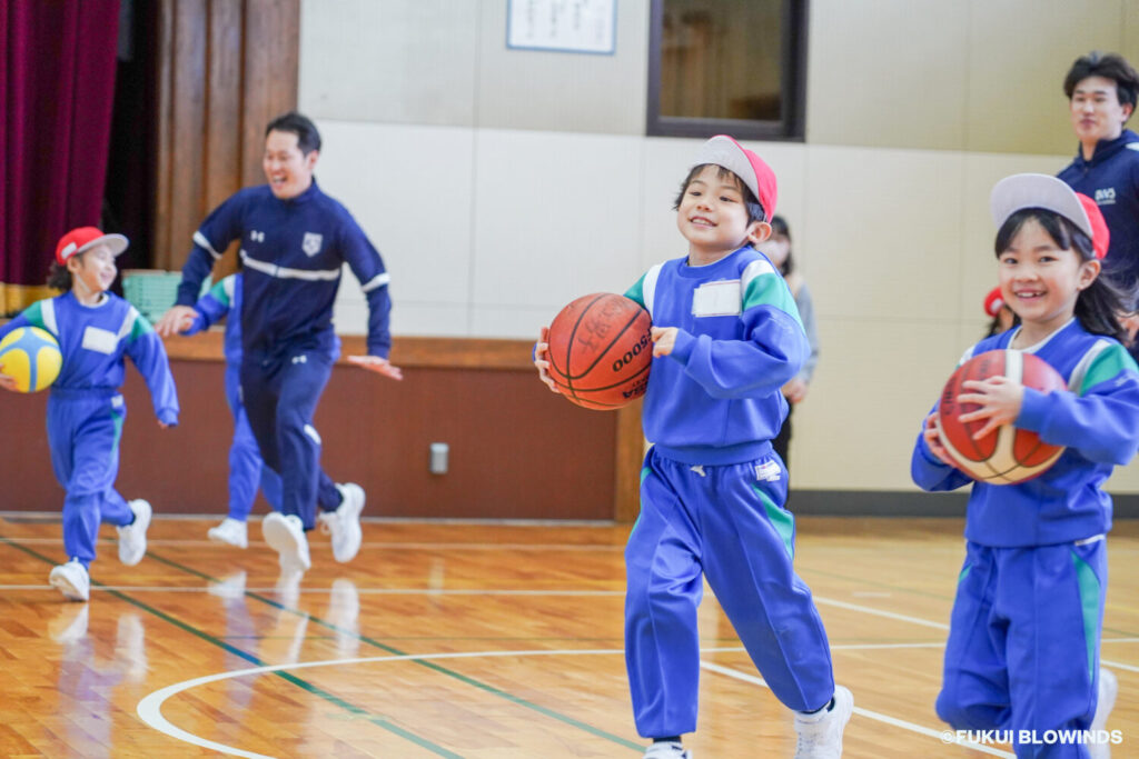 福井県｜3月15日・16日「BLOWINDS PARK」拡大オープン！1月の小学校訪問の様子もご紹介！ – マルハンタイムズ